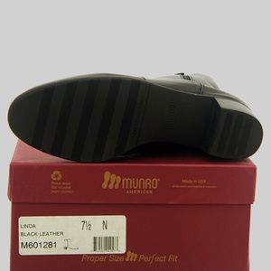 Munro | Shoes | Munro Linda Ankle Boot Size 75 Narrow | Poshmark
